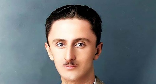 Visar Zhiti: Murgesha e shenjtë dhe poeti i këngës skandaloze